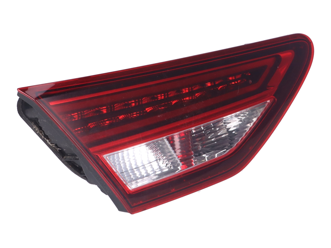 Left tailgate light SEAT LEON (5F1) 1.4 TSI 15272336 | B-Parts