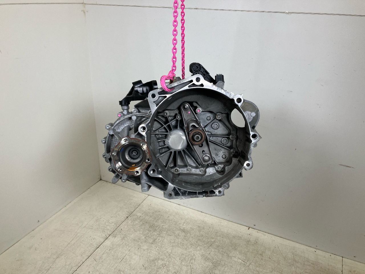 Manual gearbox VW GOLF VIII (CD1) 1.0 TSI 16209332 | B-Parts