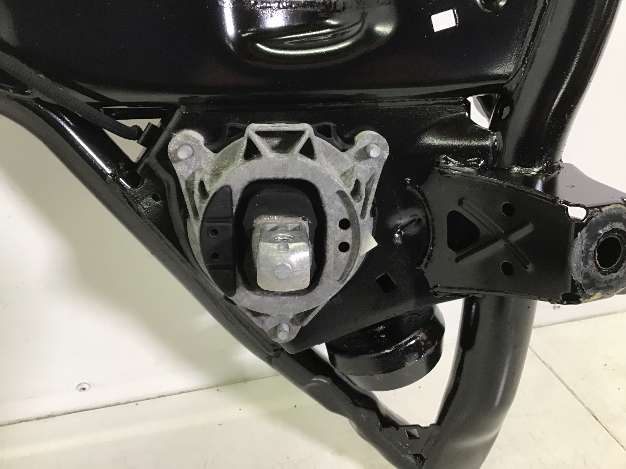 Subframe BMW 3 (F30, F80) 330 d 4938354 | B-Parts