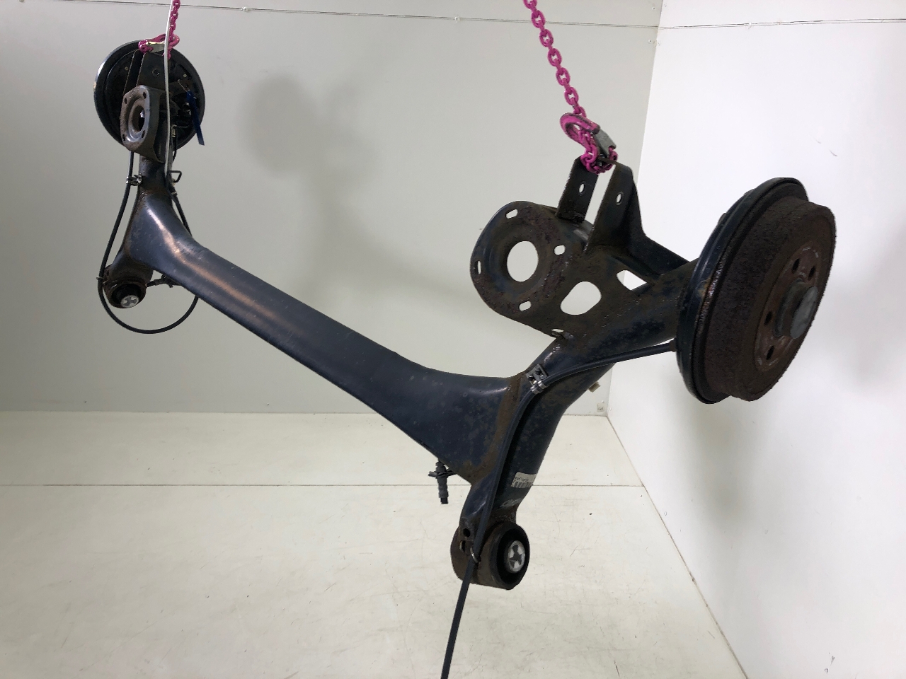 Rear axle VW POLO (6R1, 6C1) 1.2 TDI VW: 6R0500051B | B-Parts