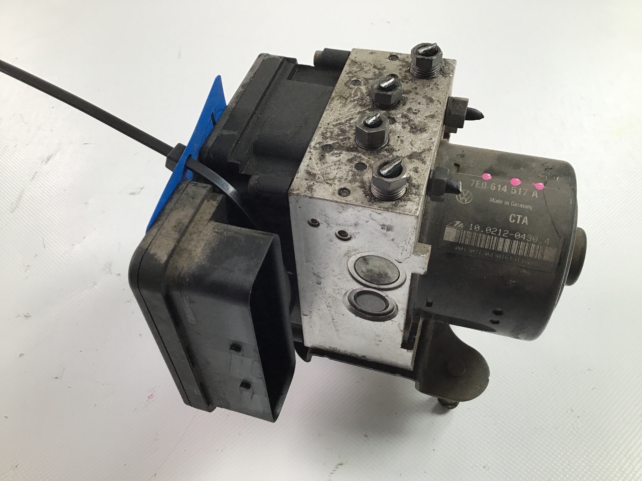 Bremsaggregat ABS VW MULTIVAN V (7HM, 7HN, 7HF, 7EF, 7EM, 7EN) 2.0 TDI VW: 7E0614517A ...