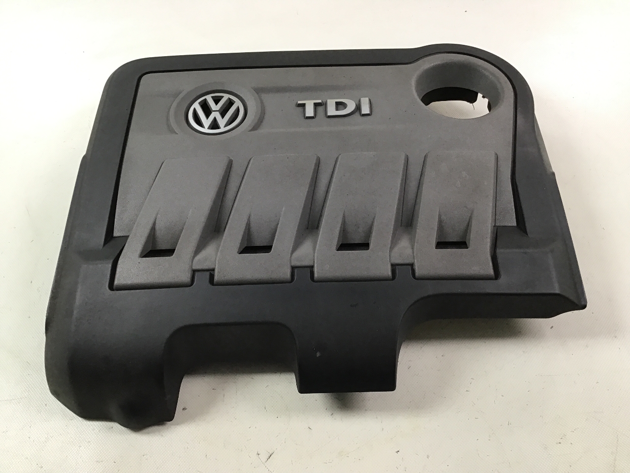 Engine cover VW TIGUAN (5N_) 2.0 TDI 4motion 5217431 | B-Parts