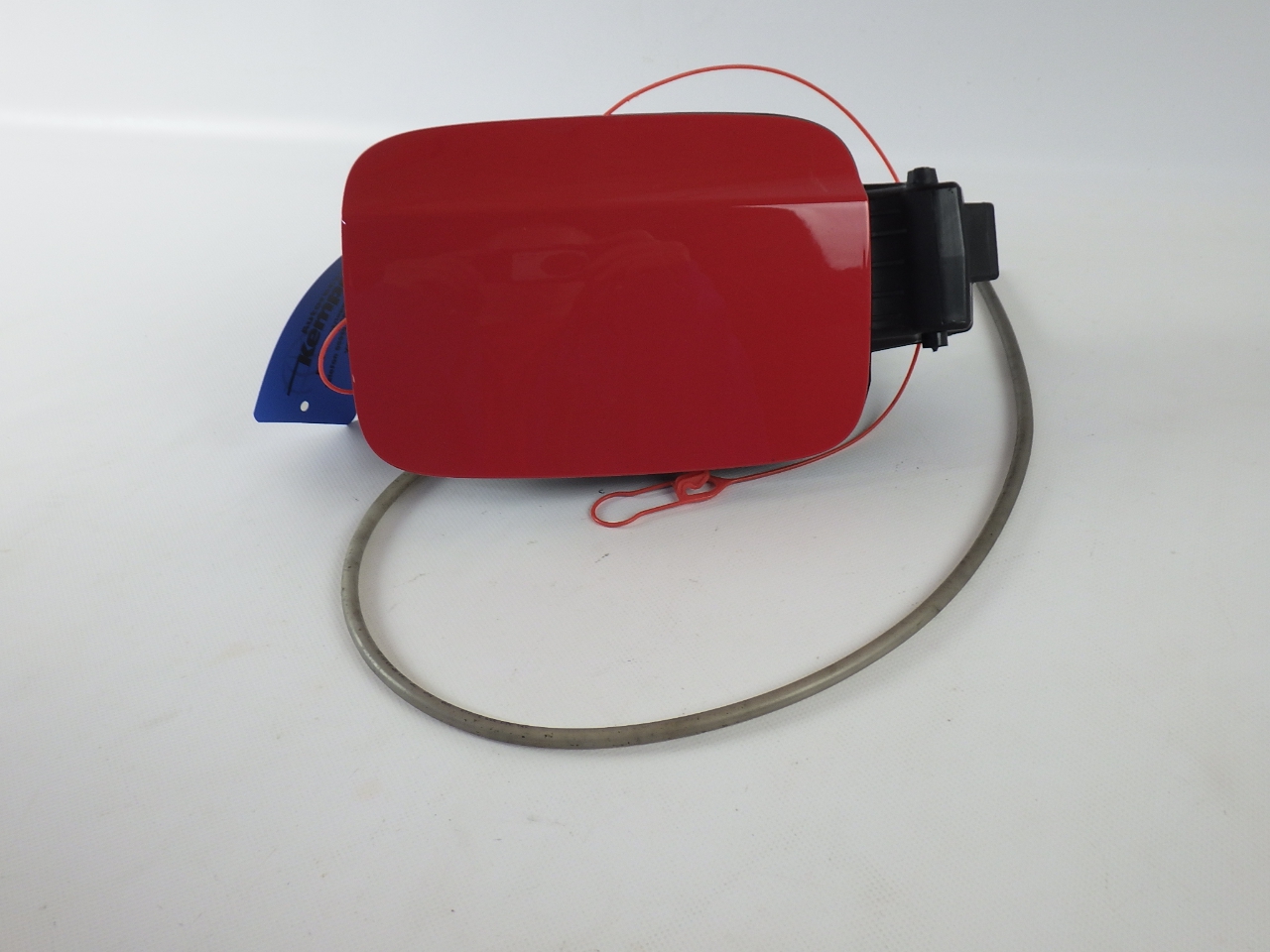 Fuel flap AUDI Q3 (8UB, 8UG) RS 2.5 quattro AUDI: 8U0809906 | B-Parts