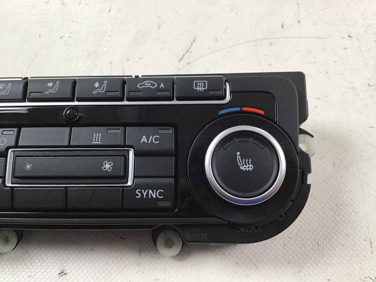 Climate control VW TIGUAN (5N_) 2.0 TDI 4motion 5217414 | B-Parts