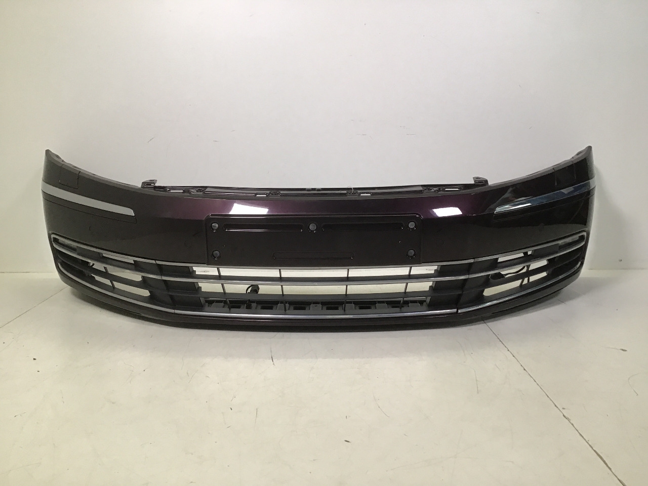 Stoßstange vorne VW PHAETON (3D1, 3D2, 3D3, 3D4, 3D6, 3D7, 3D8, 3D9) 3. ...