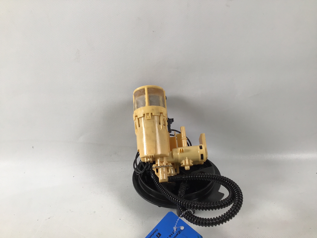 Fuel pump MERCEDES-BENZ C-CLASS (W205) C 220 BlueTEC / d (205.002, 205. ...
