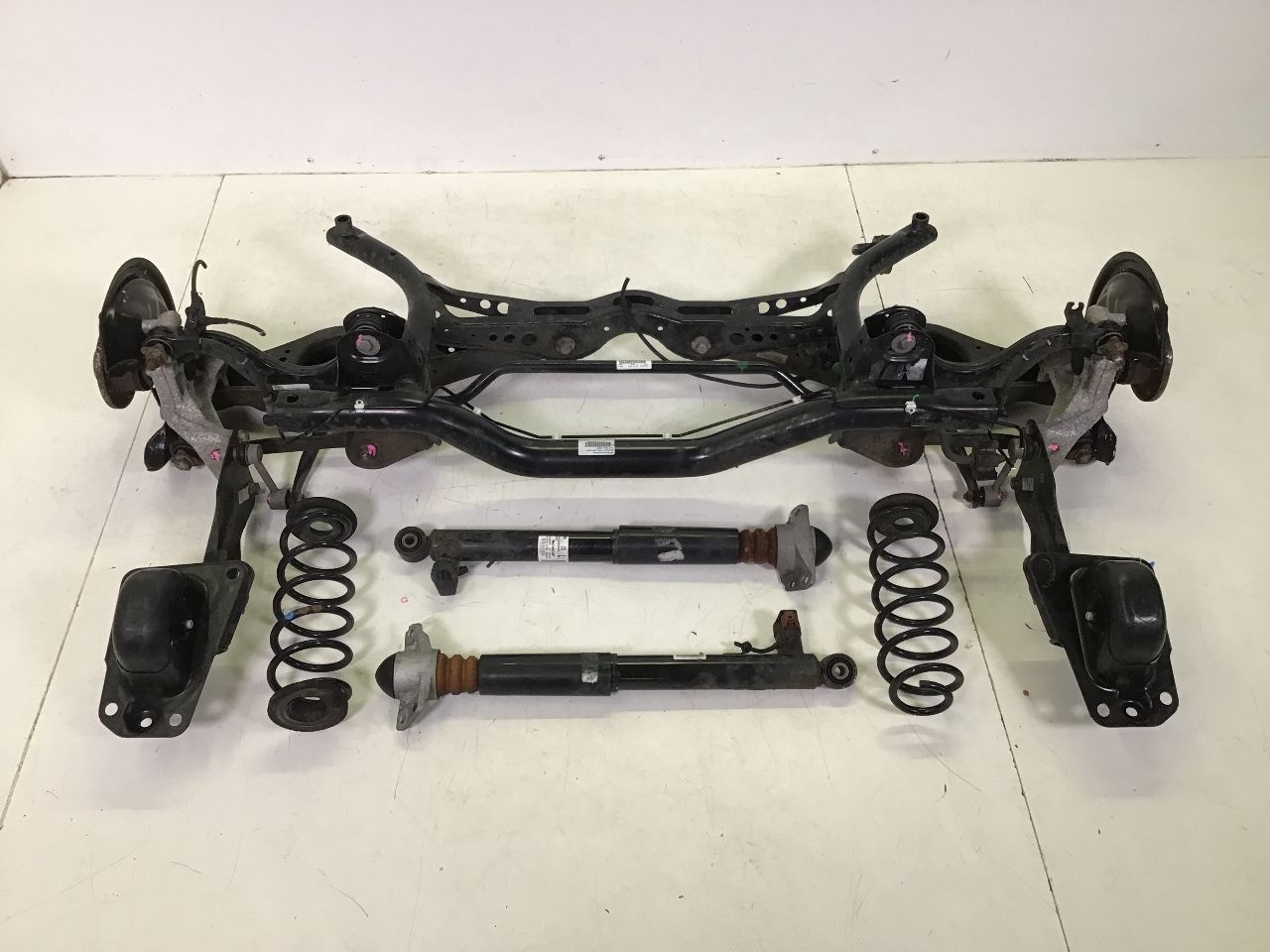 Rear axle VW SCIROCCO III (137, 138) 2.0 TDI 10146021 | B-Parts