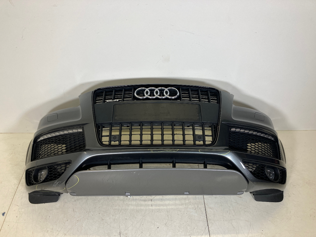 Front bumper AUDI Q7 (4LB) 3.0 TFSI quattro 12110796 | B-Parts