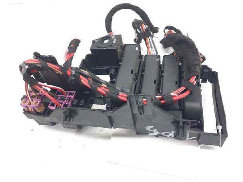 Caja reles / fusibles AUDI Q5 (8RB) 2.0 TFSI quattro 8269227 | B-Parts