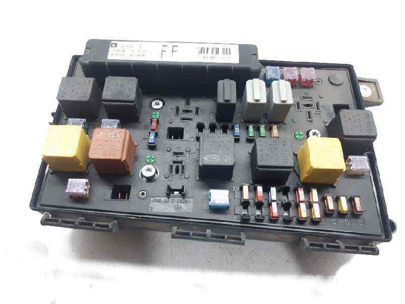 Fuse box OPEL ASTRA H (A04) 1.7 CDTI (L48) 4722304 | B-Parts