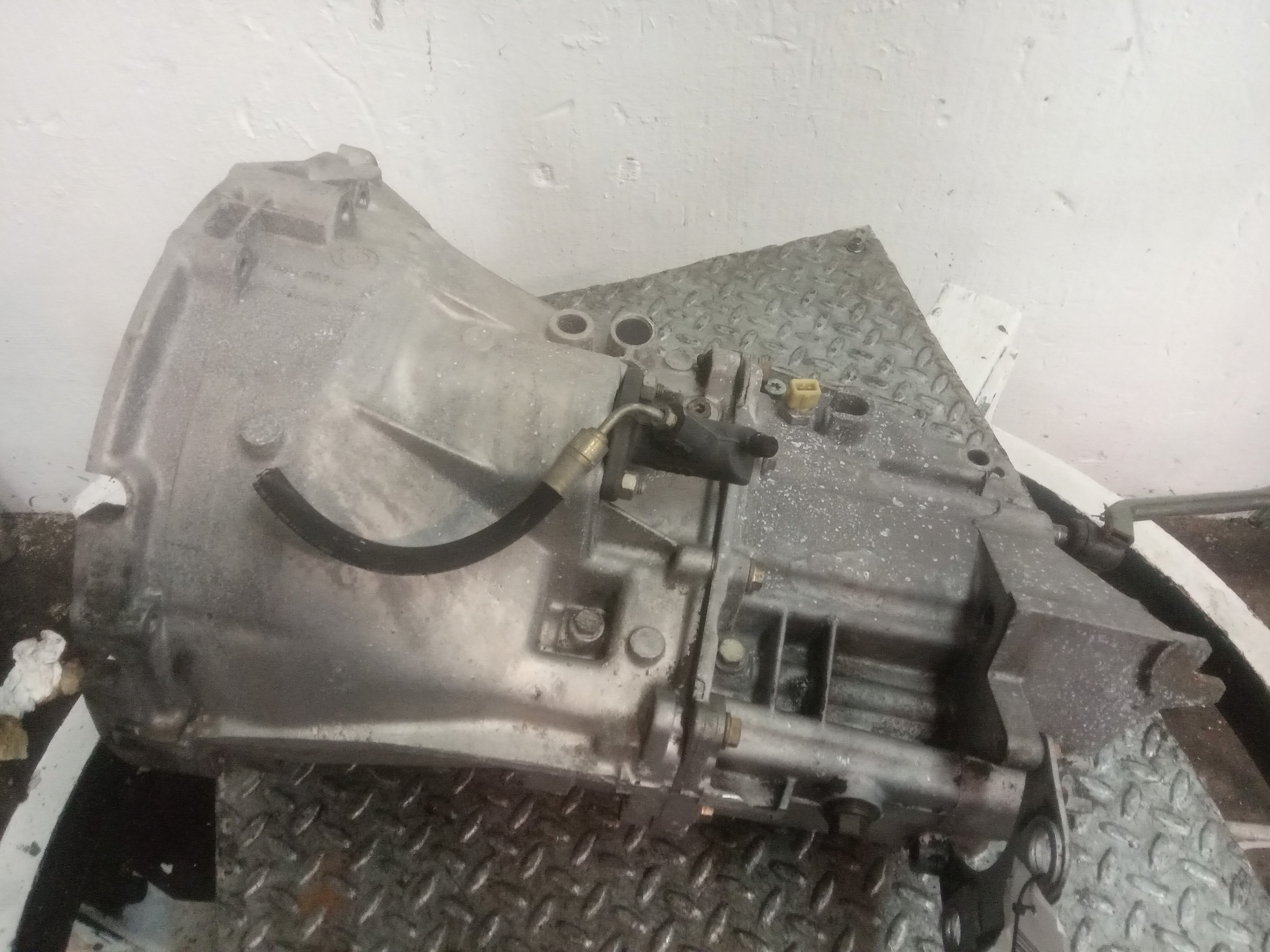 Gearbox BMW 3 (E36) 8146404 | B-Parts