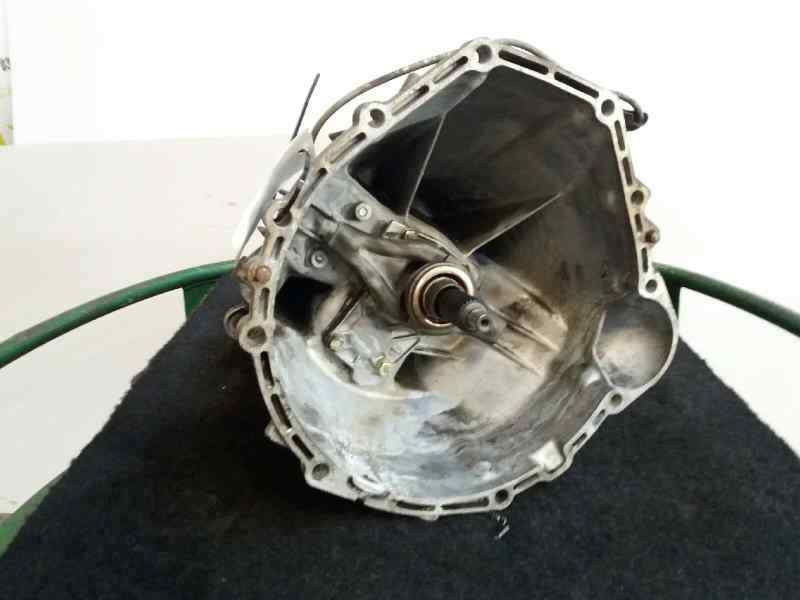 Manual gearbox MERCEDES-BENZ 124 Saloon (W124) 3687683 | B-Parts