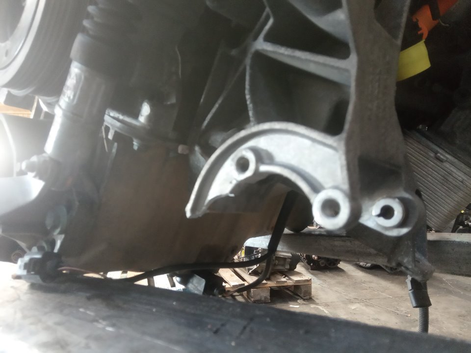 Engine AUDI A4 B6 (8E2) 1.9 TDI 8243094 | B-Parts