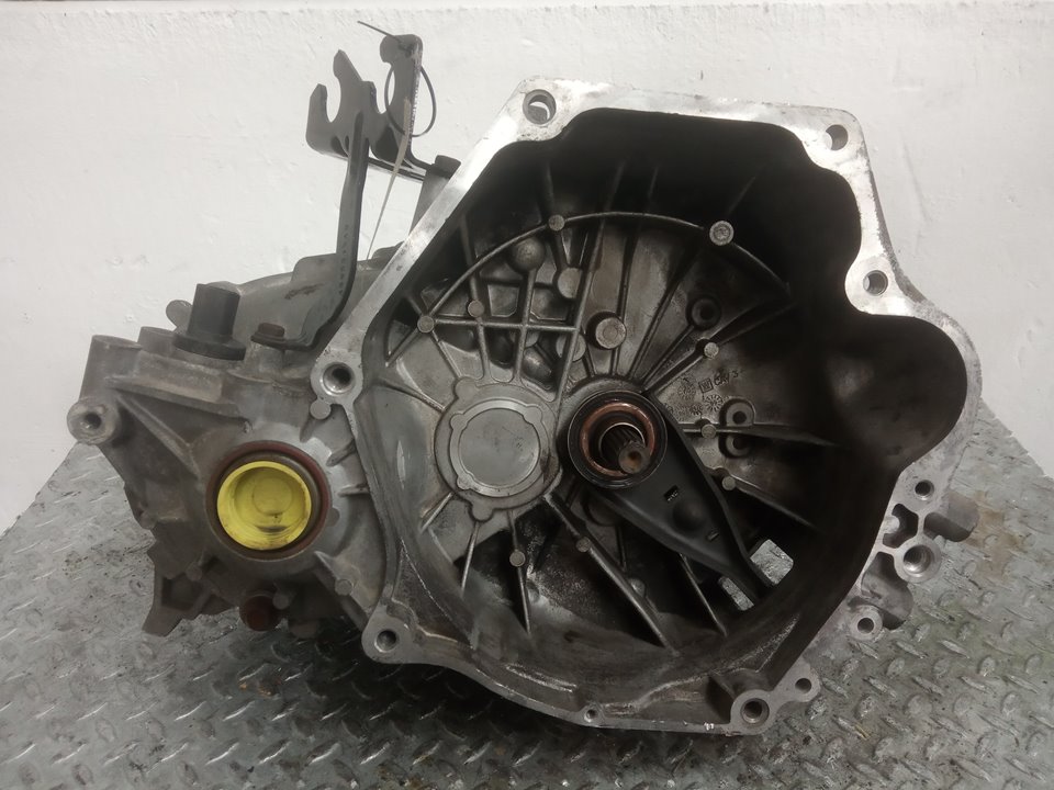 Manual gearbox CHRYSLER PT CRUISER (PT_) 2.0 8265311 | B-Parts