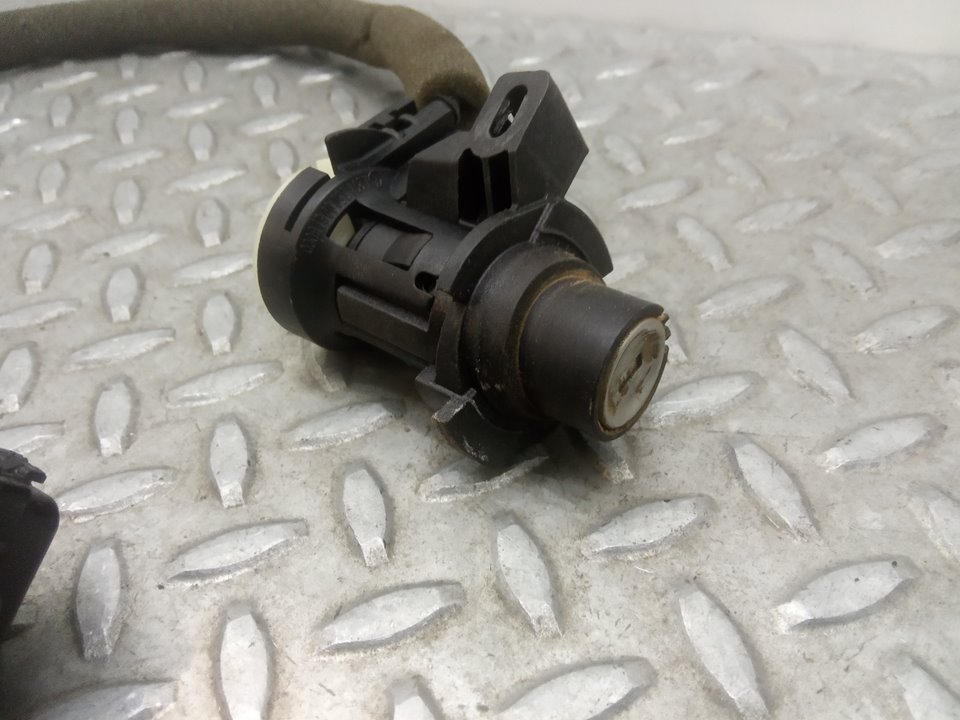 Tailgate lock MERCEDES-BENZ C-CLASS (W204) C 220 CDI (204.002) 9171277 ...