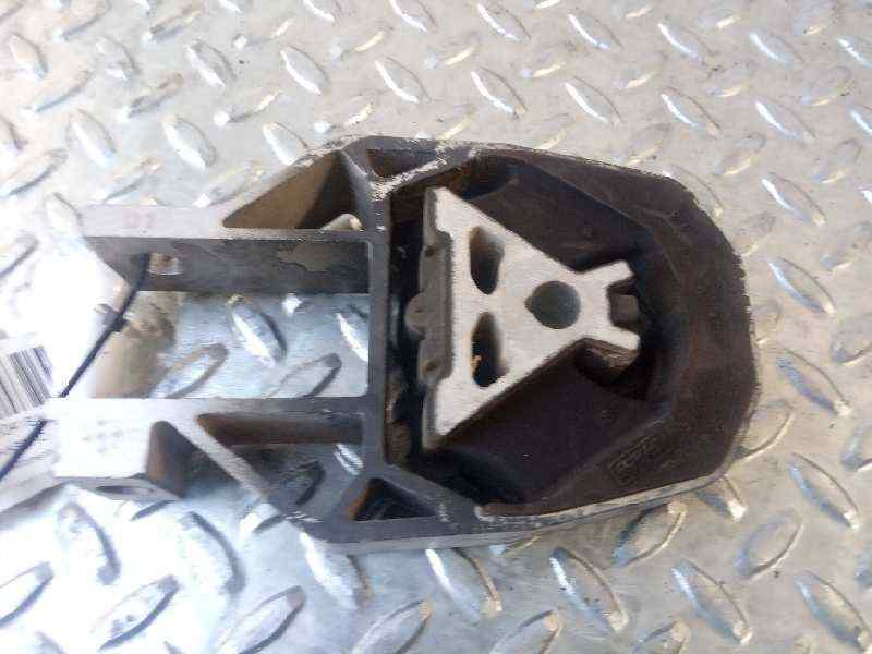 Engine mount VOLVO S40 II (544) 2.0 D 10276464 | B-Parts