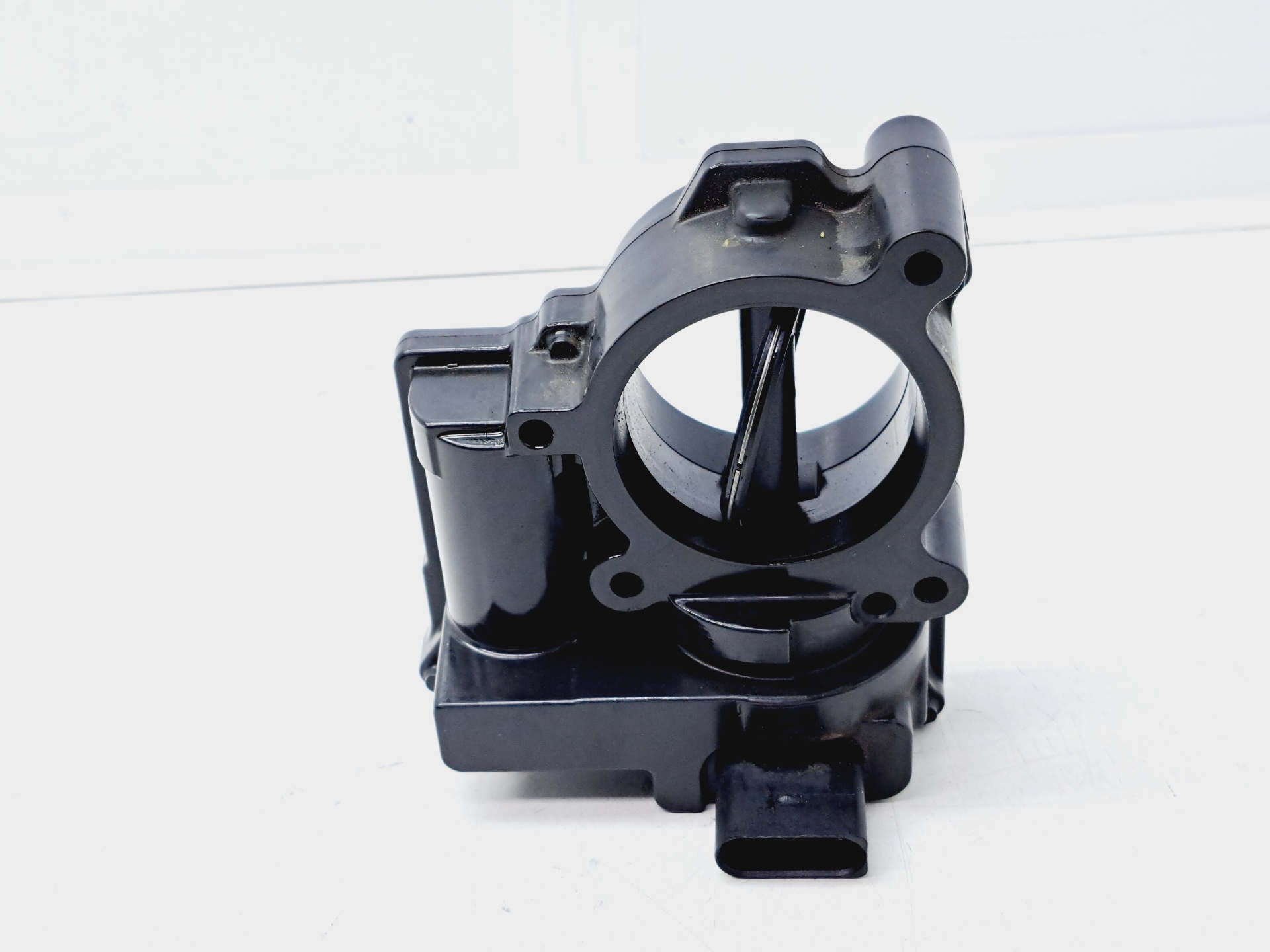 Throttle body VW GOLF V (1K1) 17813793 | B-Parts