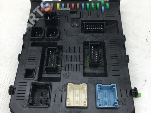 Fuse box PEUGEOT 307 Break (3E) 1.6 HDi 110 10077255 | B-Parts