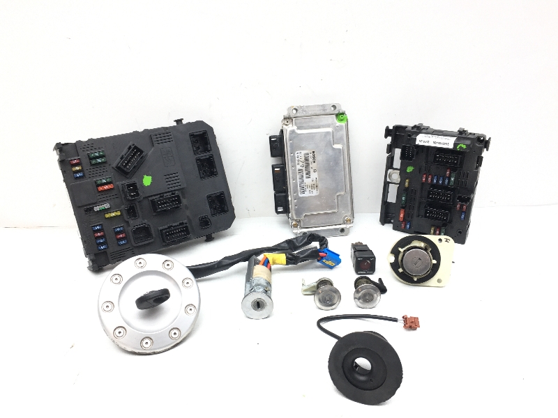 Engine control unit (ECU) PEUGEOT 206 CC (2D) 1.6 16V (2DNFUF, 2DNFUR ...