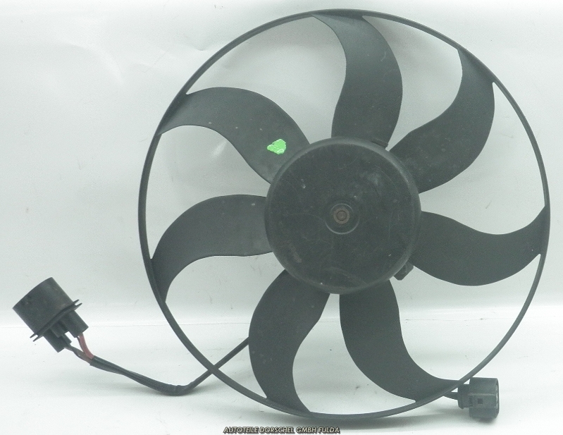 Radiator fan AUDI A3 Sportback (8PA) 1.8 TFSI 3003450 | B-Parts