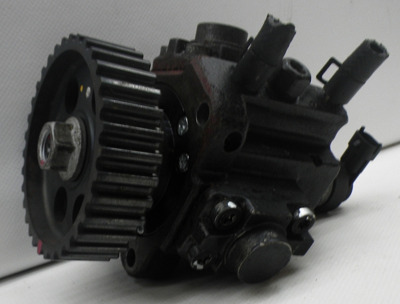 Pompe à injection OPEL ANTARA A (L07) 2.0 CDTI 4x4 3011194 | B-Parts