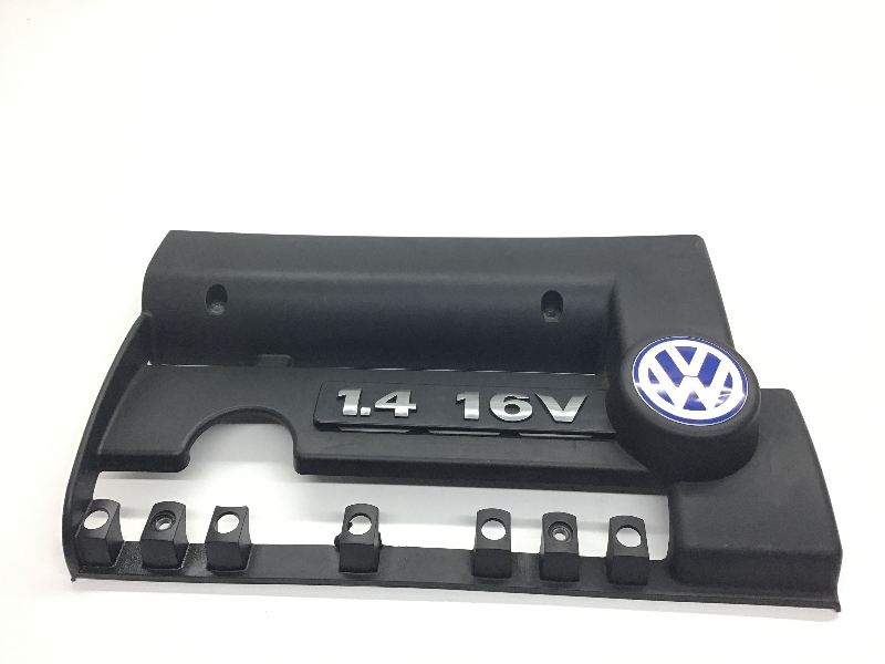Engine cover VW GOLF IV (1J1) 1.4 16V 11179634 | B-Parts