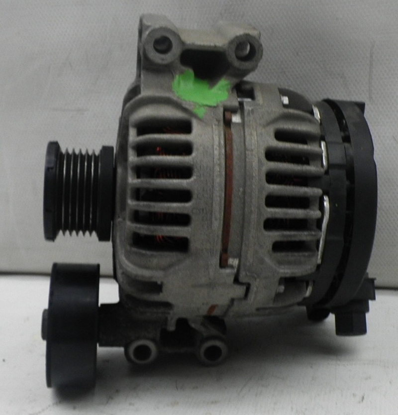 Alternateur BMW 1 (E87) 116 i 4462502 | B-Parts