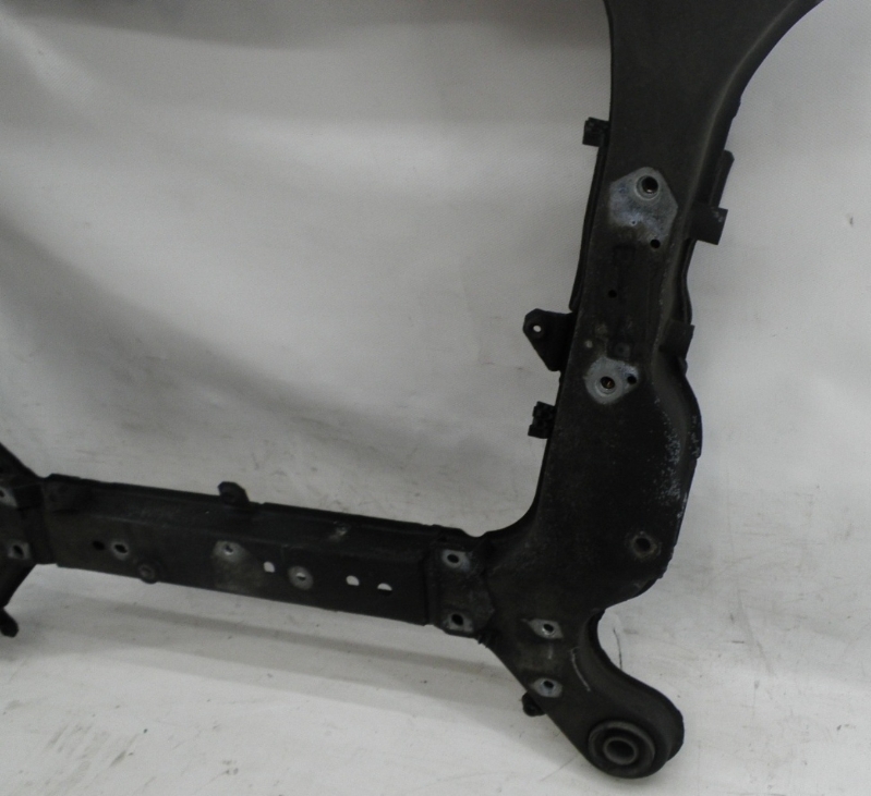 Subframe VOLVO V70 II (285) 2.4 D5 | B-Parts
