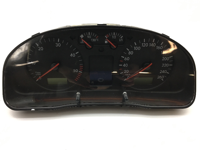 Instrument cluster VW PASSAT B5 Variant (3B5) 1.9 TDI 6879773 | B-Parts