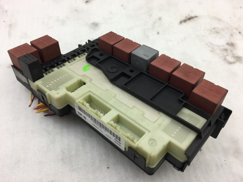 Fuse box RENAULT CLIO II (BB_, CB_) 1.4 16V (B/CB0P, BB13) 8539893 | B ...