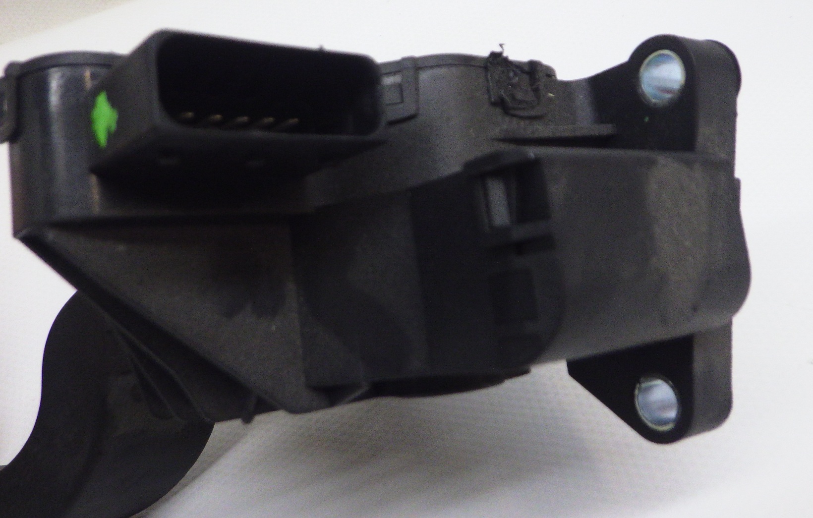 Pedal OPEL CORSA D (S07) 1.0 (L08, L68) 5216007 | B-Parts