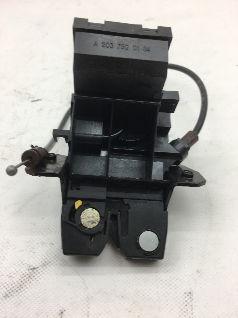 Tailgate lock MERCEDES-BENZ C-CLASS (W203) C 180 (203.035) 7103202 | B ...