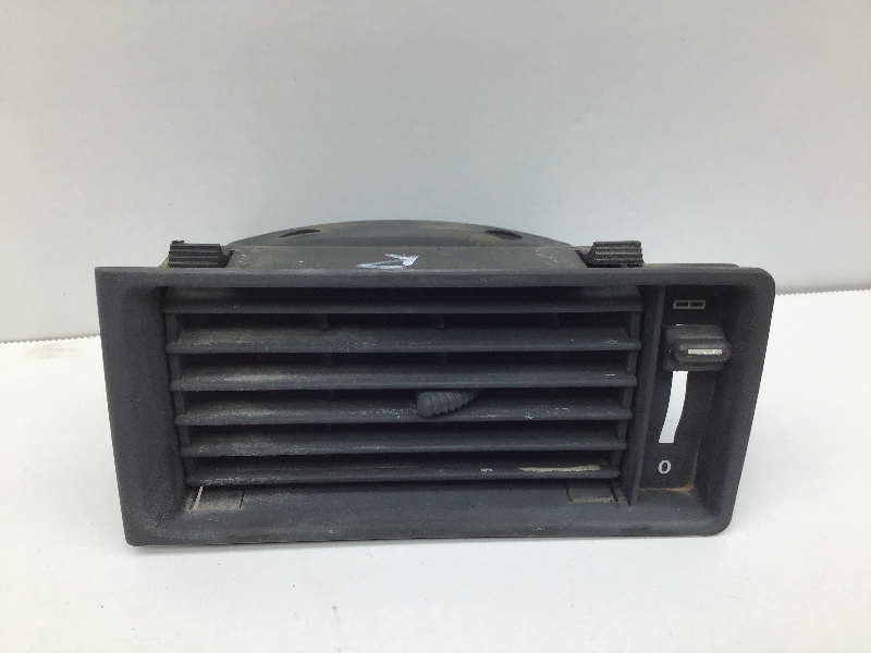 Air vent MERCEDES-BENZ 190 (W201) E 2.3 15108312 | B-Parts