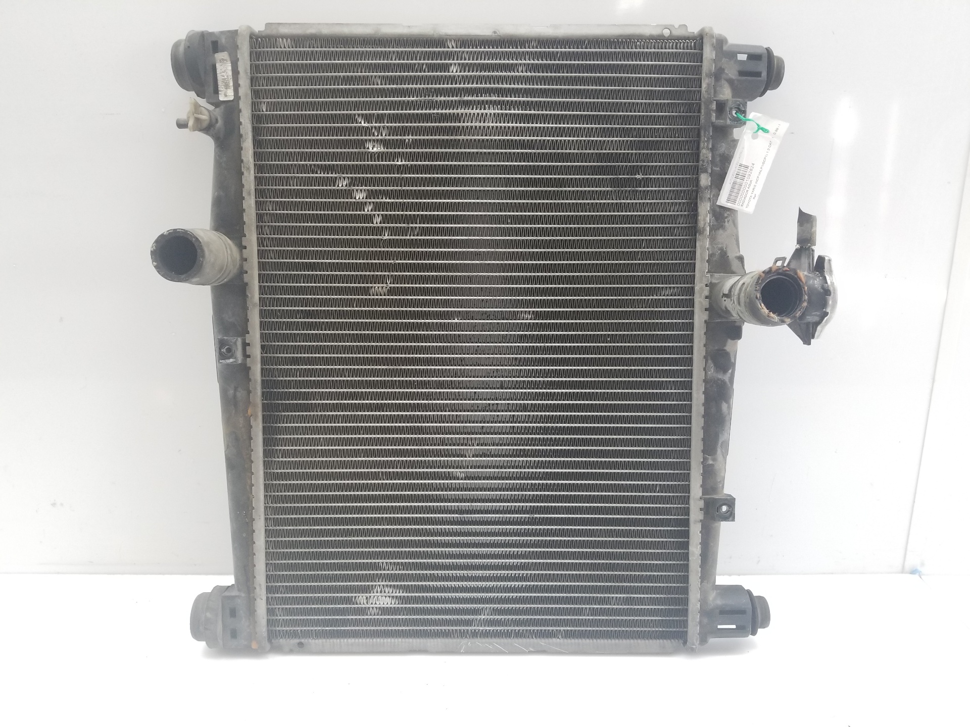 Water radiator TOYOTA YARIS (_P1_) 22444373 | B-Parts