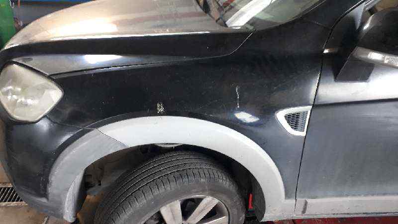 Left front fenders CHEVROLET CAPTIVA (C100, C140) 2.0 D 4WD 8200933 | B ...