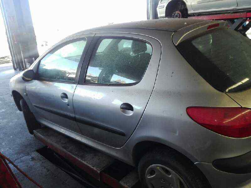 Front grille PEUGEOT 206 Van 1.9 D | B-Parts