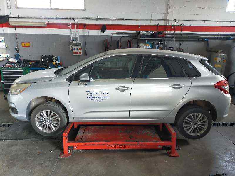 Grilles de calandre CITROËN C4 II (NC_) 1.6 HDi 110 7808331 | B-Parts