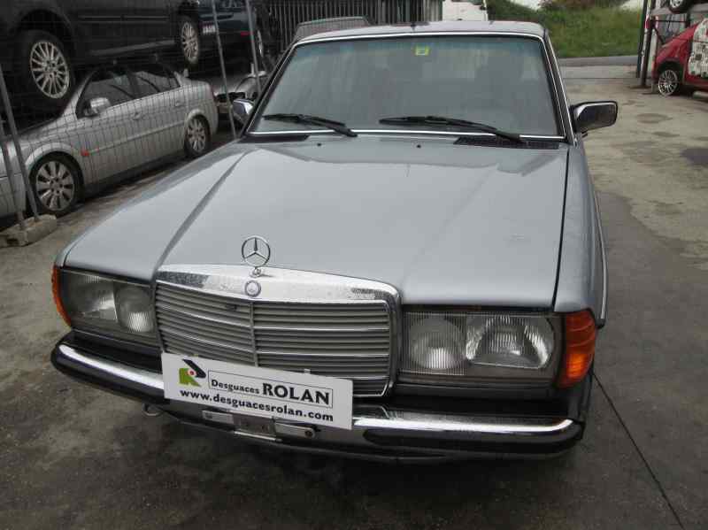 Tailgate MERCEDES-BENZ 123 Saloon (W123) 300 D (123.130) 9038511 | B-Parts