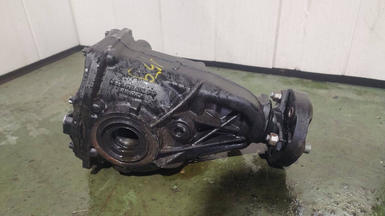 Rear differential MERCEDES-BENZ C-CLASS Coupe (CL203) C 180 Kompressor ...
