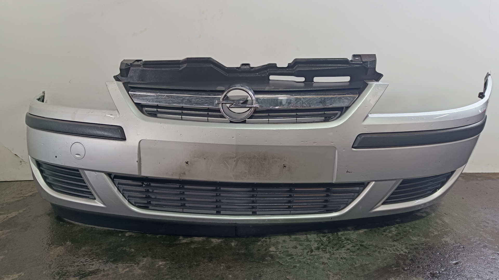 Front bumper OPEL CORSA C Hatchback Van (X01) 12604156 | B-Parts