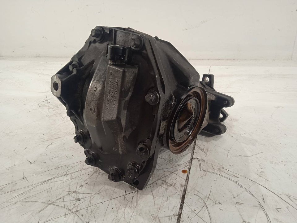 Rear differential MERCEDES-BENZ E-CLASS (W211) E 220 CDI (211.006 ...