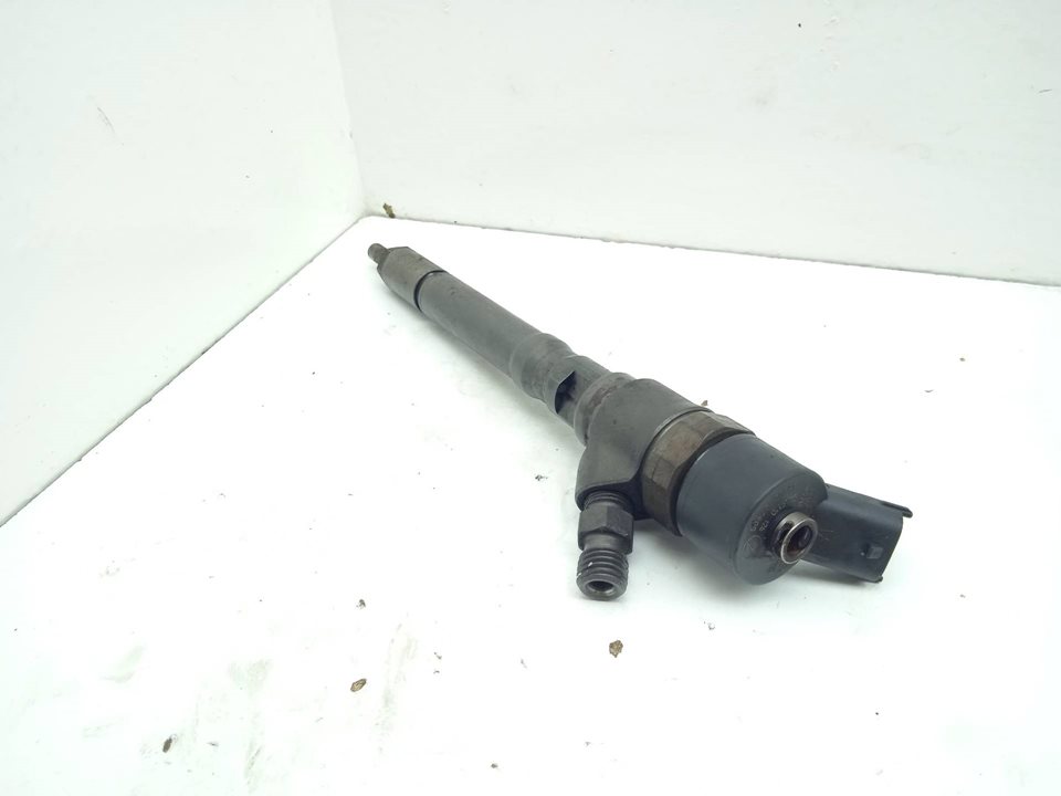 Injector HYUNDAI GETZ (TB) 1.5 CRDi 11153924 | B-Parts