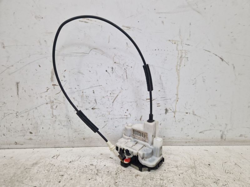 Front left lock FIAT 500 (312_) 1.2 (312AXA1A) 24184753 | B-Parts