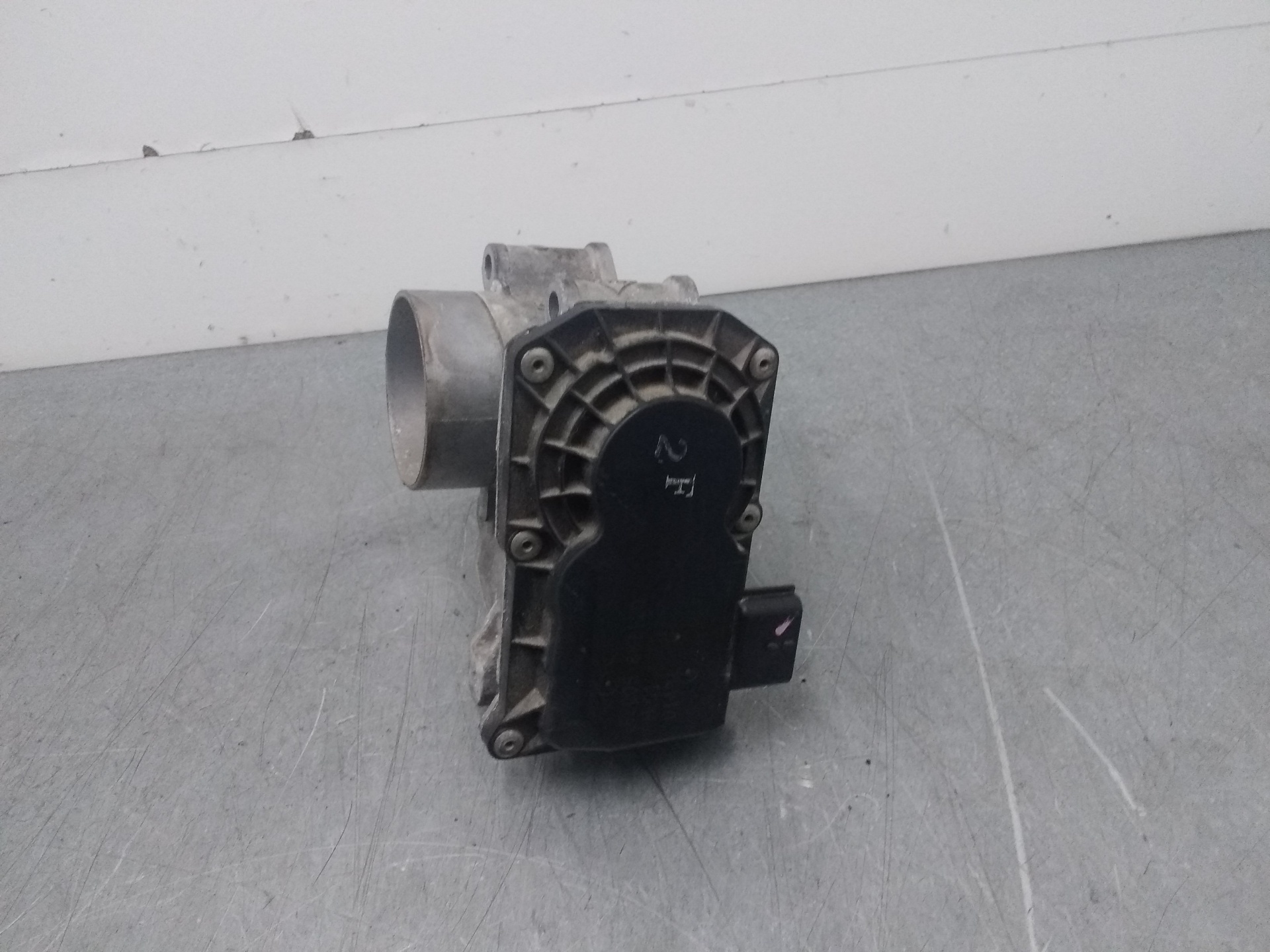 Throttle body RENAULT CLIO III (BR0/1, CR0/1) 16352976 | B-Parts