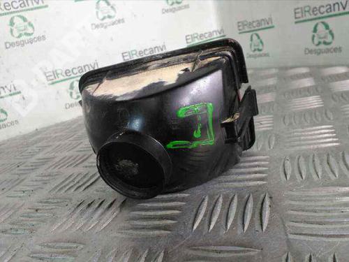 Rear fog light VW TRANSPORTER IV Van (70A, 70H, 7DA, 7DH) 1.9 TD ...