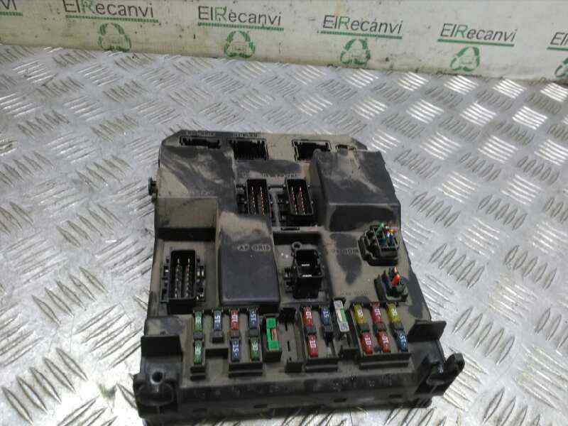 Fuse box PEUGEOT 307 (3A/C) 1.6 16V 4524967 | B-Parts