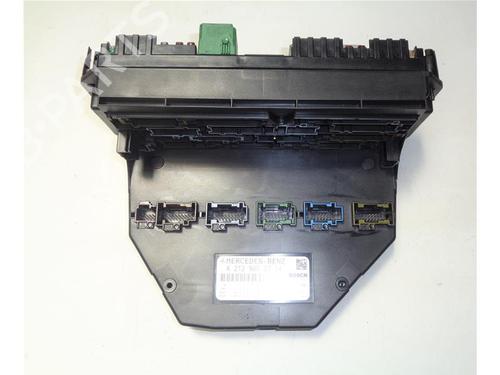 Fuse box MERCEDES-BENZ C-CLASS (W204) C 350 CDI (204.022) 10063344 | B ...