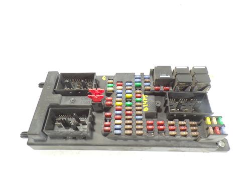 Fuse box LAND ROVER RANGE ROVER III (L322) 3.0 D 4x4 5246997 | B-Parts