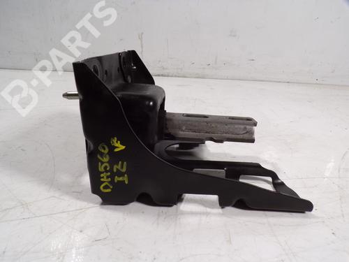 Engine mount CITROËN C4 CACTUS 1.2 VTi 82 7820997 | B-Parts
