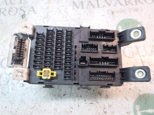Fuse box KIA RIO II (JB) 1.4 16V 3816576 | B-Parts
